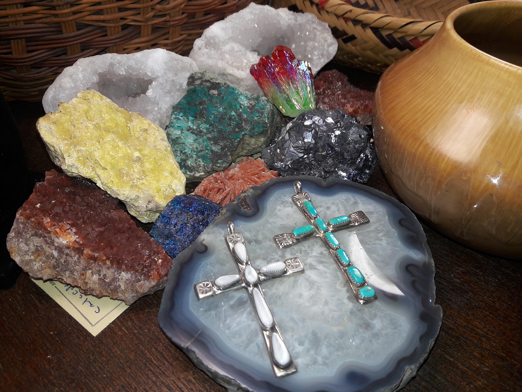 Help Identifying White Stones in an H. Iule Cross - Value Opinions ...