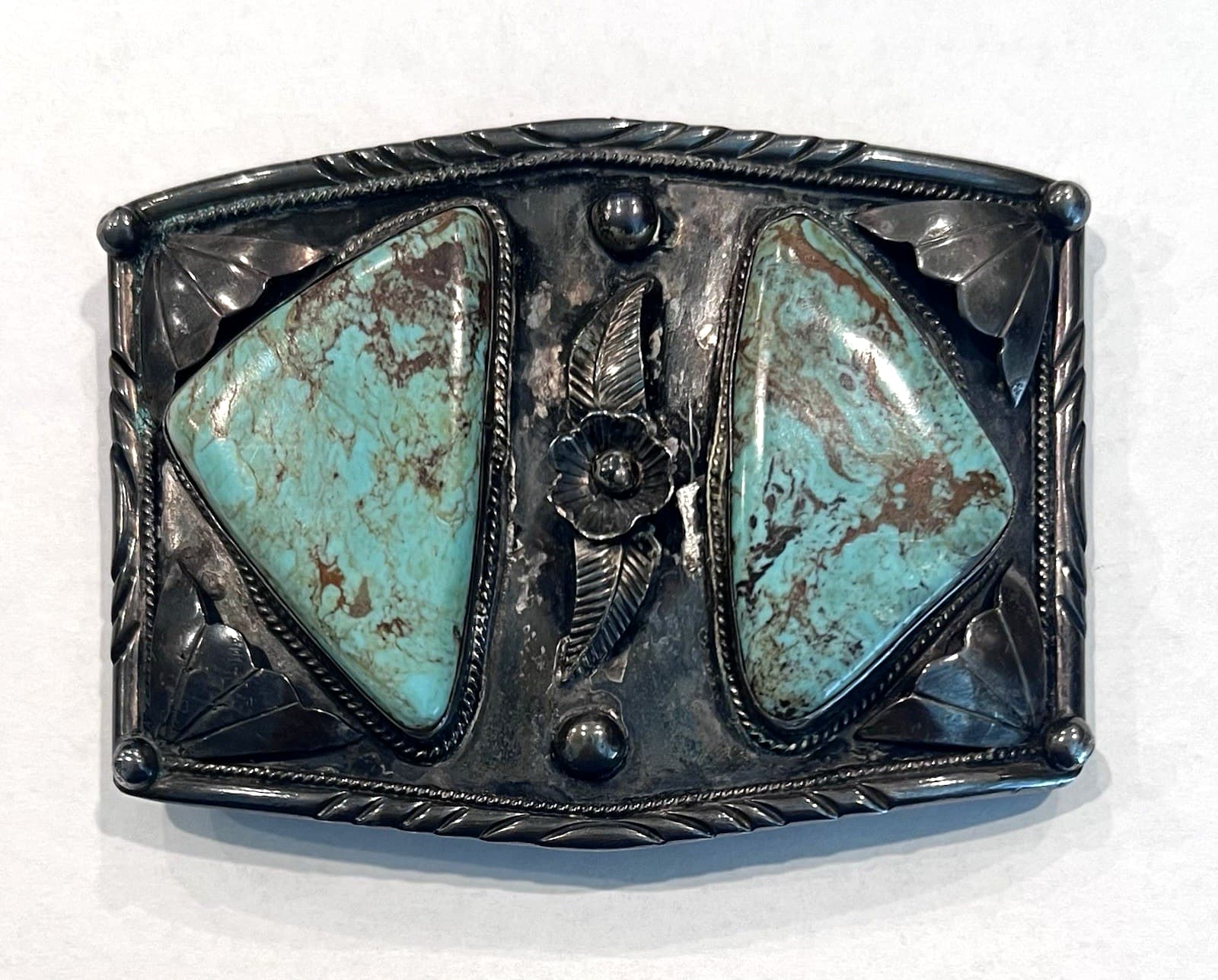 Please help! I am trying to identify the Artist and turquoise for my ...